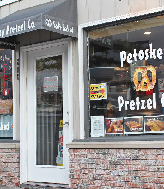 soft baked pretzels michigan ftr