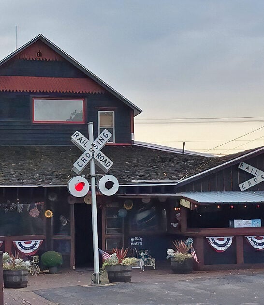 train themed restaurant wisconsin ftr