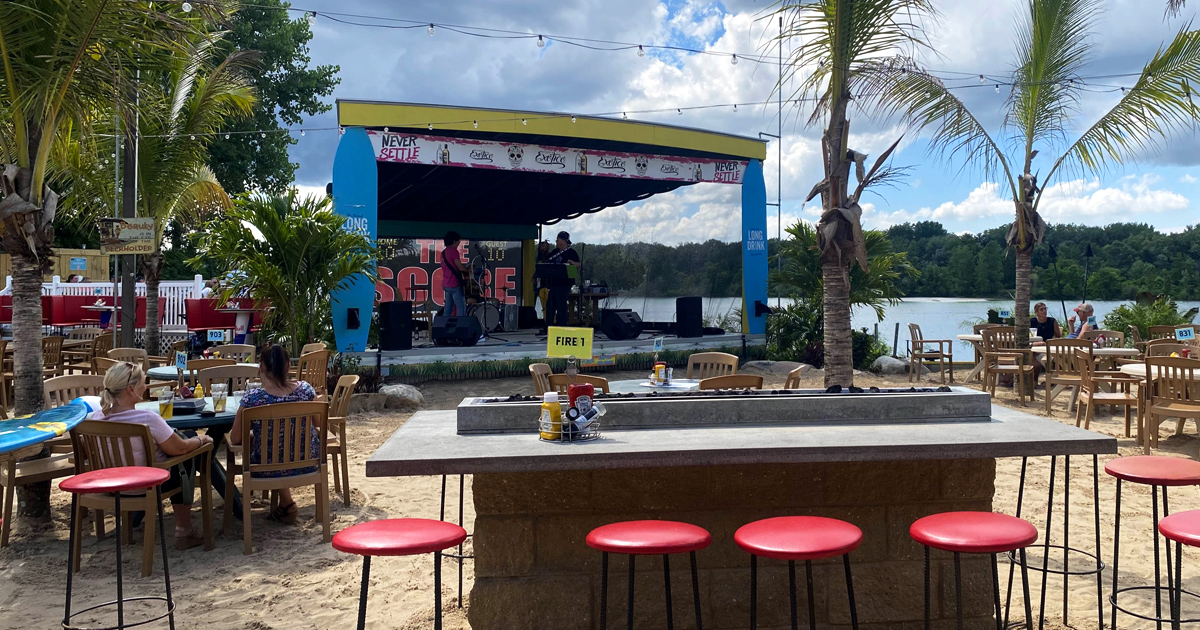 This Tropical-Themed Bar In Michigan Will Make You Feel Like You’re In ...