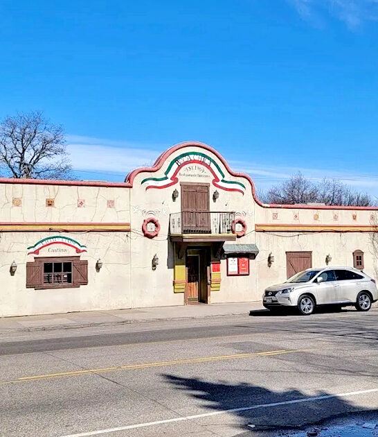 unassuming mexican restaurant minnesota ftr