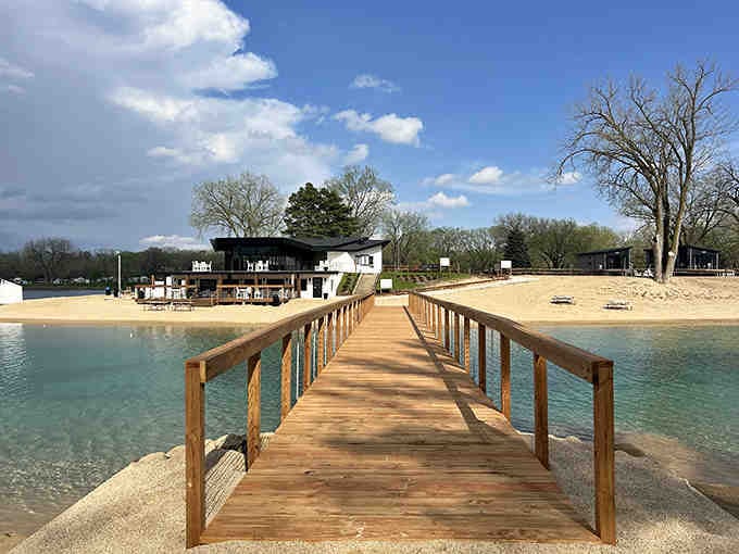 A wooden boardwalk invites visitors into paradise &ndash; who knew Illinois was hiding this Caribbean-blue oasis all along?