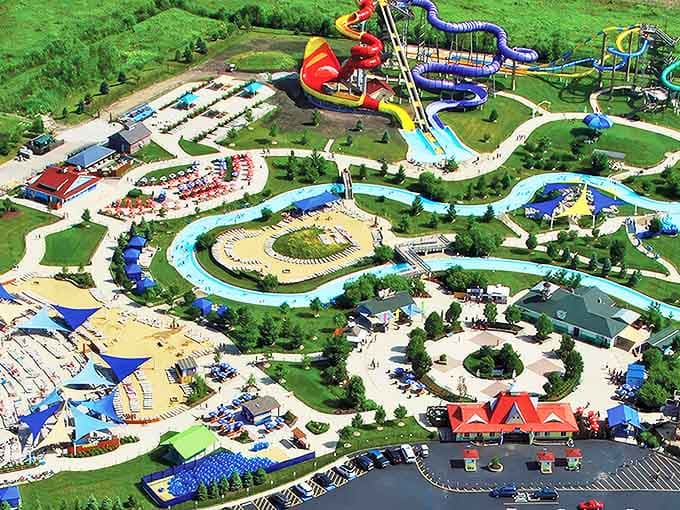 A bird's-eye view of aquatic paradise &ndash; where Illinois cornfields give way to twisting slides and azure pools that would make Neptune jealous.