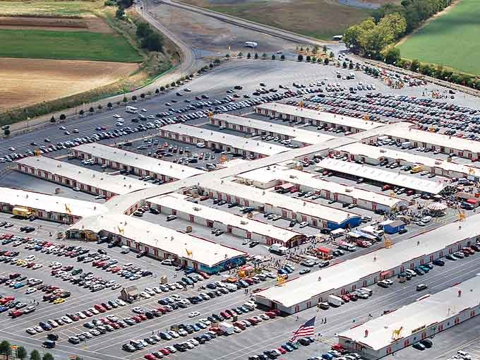 From above, Traders World resembles a small city of commerce&mdash;white buildings arranged in perfect rows, parking lots teeming with treasure hunters' vehicles.