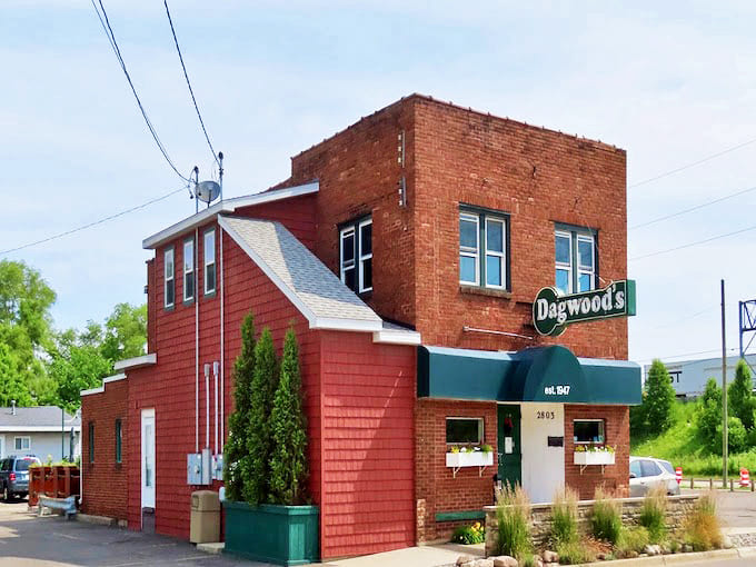 Exterior: Brick and character define Dagwood's modest exterior &ndash; a humble facade hiding burger greatness within. No pretension, just promise.