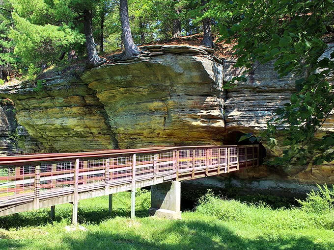 Nature's perfect framing&mdash;massive rock walls create a doorway that practically begs you to step through and explore.