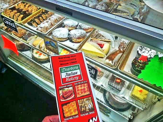 Sweet temptations behind glass &ndash; from cannoli to eclairs, these display cases hold desserts that have ended many a diet with "just this once."