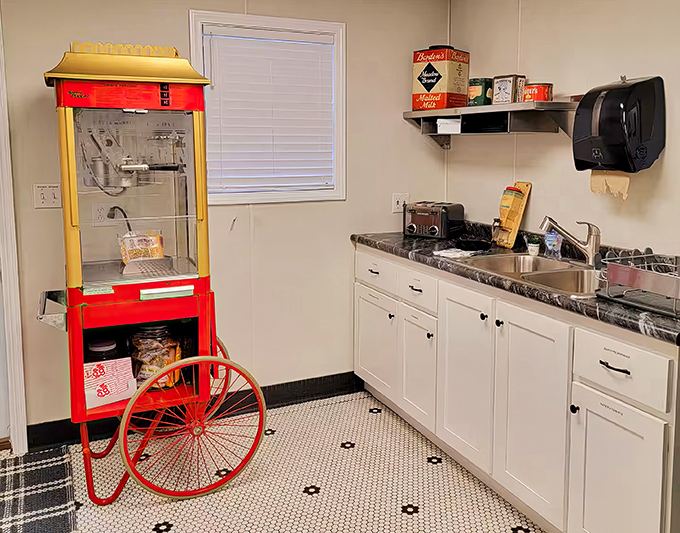 The kitchenette area provides everything needed for whipping up snacks between pretending to be the town's premier soda jerk.