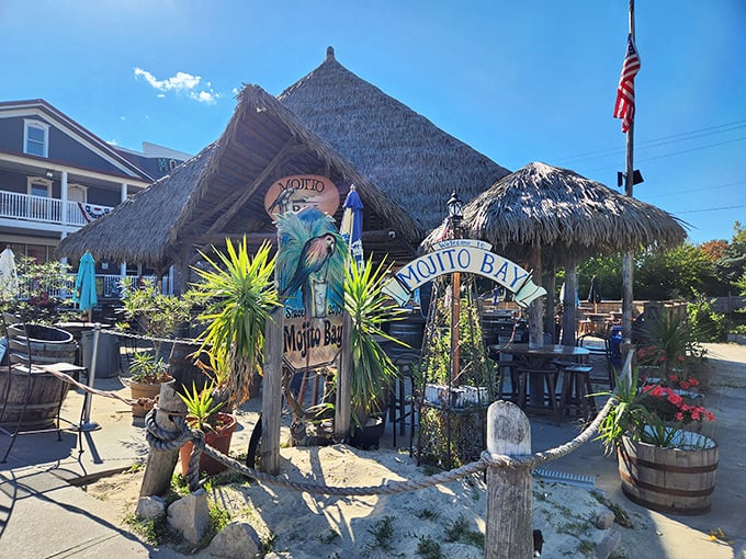 With its thatched roof and tropical vibe, Mojito Bay transports visitors to the Caribbean without ever leaving Lake Erie.