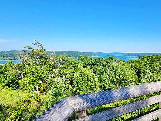 Perched atop nature's observation deck, visitors gain perspective on both landscape and life's smaller worries.