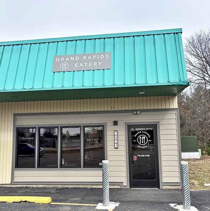 Grand Rapids Eatery's turquoise exterior catches your eye, while the delicious food inside keeps you coming back for more home-style goodness.