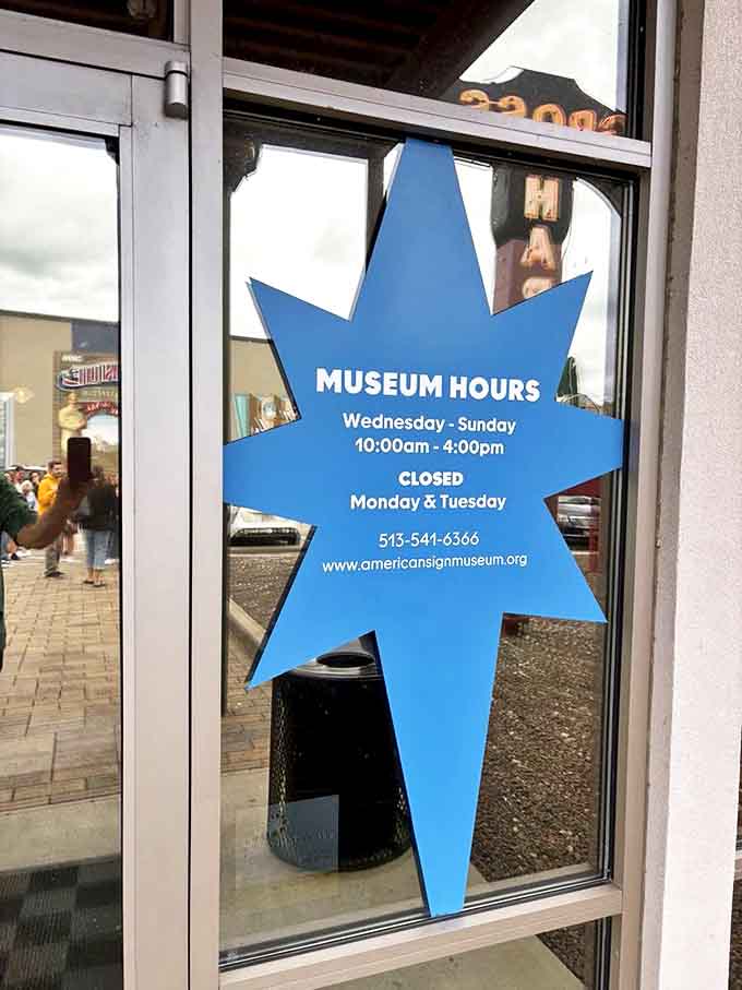 Even the museum's hours sign has personality &ndash; that blue starburst practically shouting "Hey! We're open Wednesday through Sunday!"