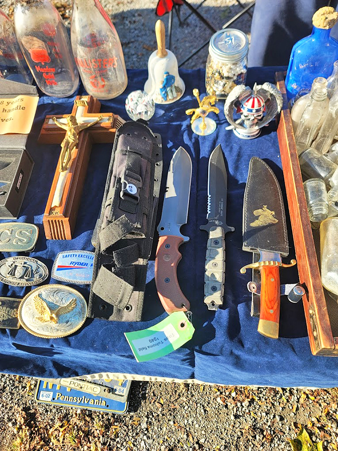 Vintage knives tell silent stories – each blade represents craftsmanship from another era, waiting for collectors who appreciate functional history.