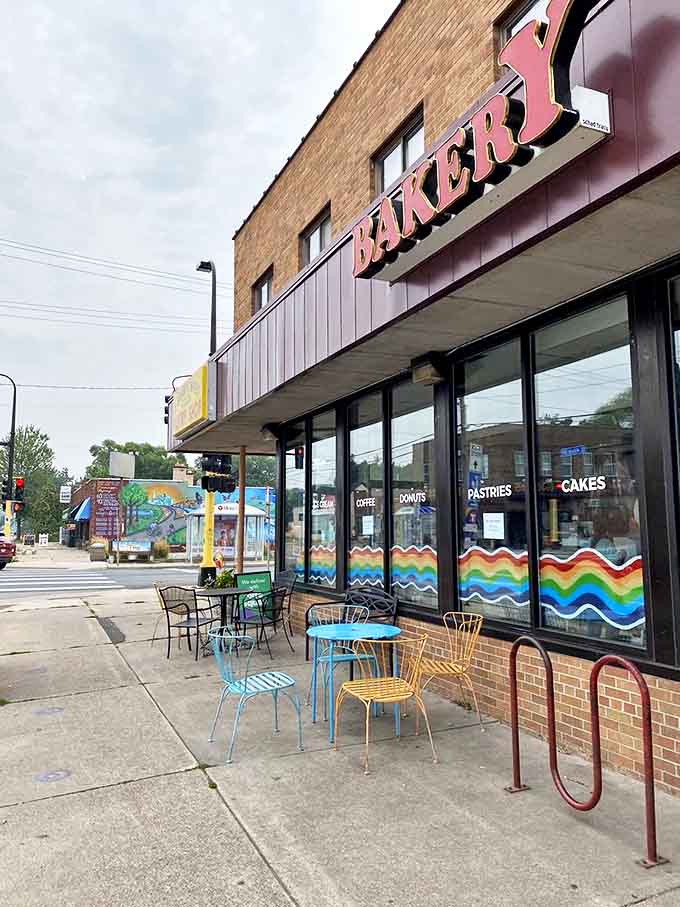 Sidewalk seating where strangers become friends united by the universal language of "mmm" and "you have to try this."