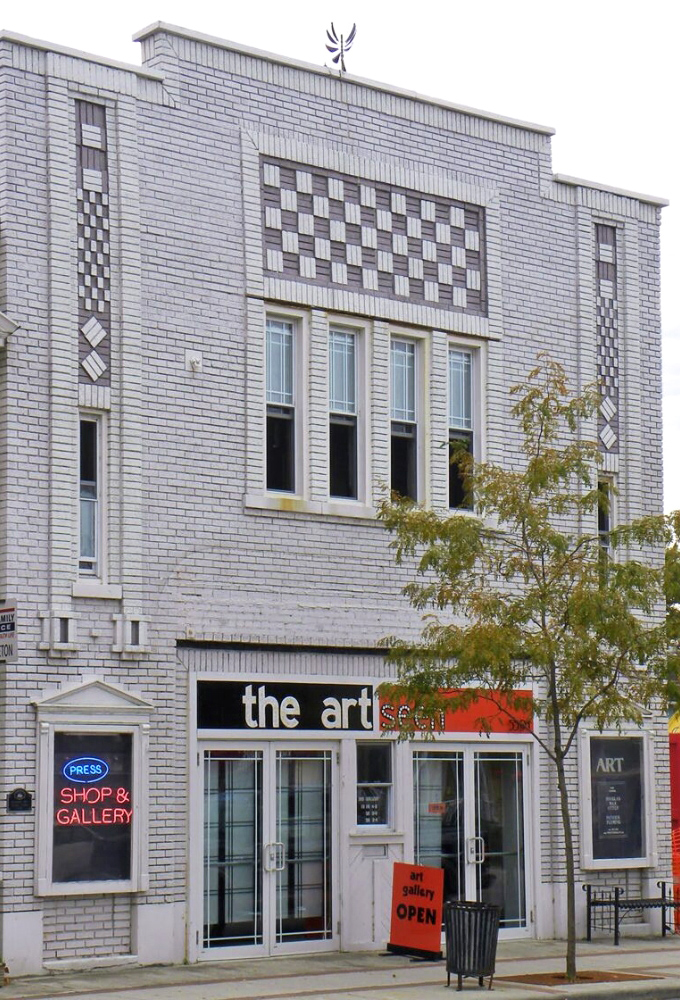 The Artisean Press Shop & Gallery proves that creativity thrives in small towns, especially ones with good light and lake inspiration.