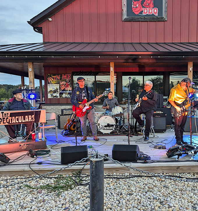 Live music transforms barbecue dinner into a full-blown celebration, because excellent food always tastes better with a soundtrack and good company.