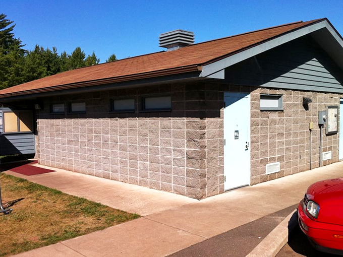 This unassuming building holds the promise of civilization's greatest luxury after a day at the beach &ndash; hot showers!