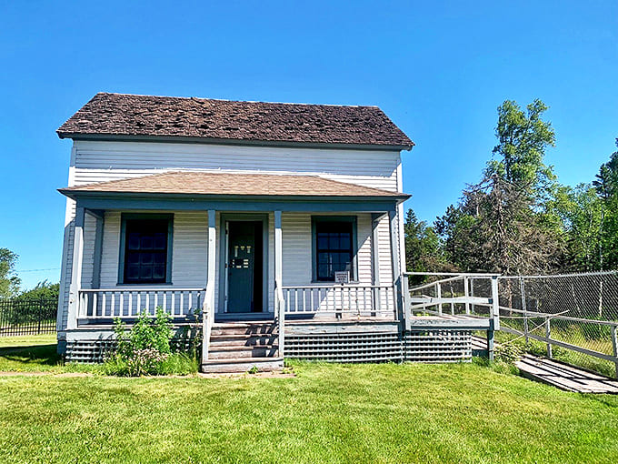 The Assistant Keeper's House stands ready to welcome visitors, its simple white clapboard exterior hiding fascinating stories of lighthouse life.