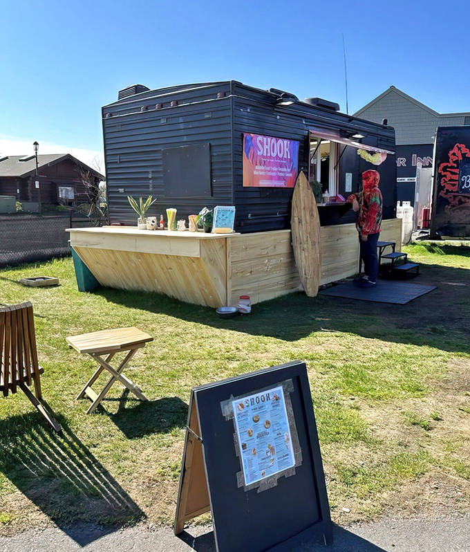 Shook's mobile setup allows them to bring their tropical flavors to various locations around Grand Marais throughout the season.