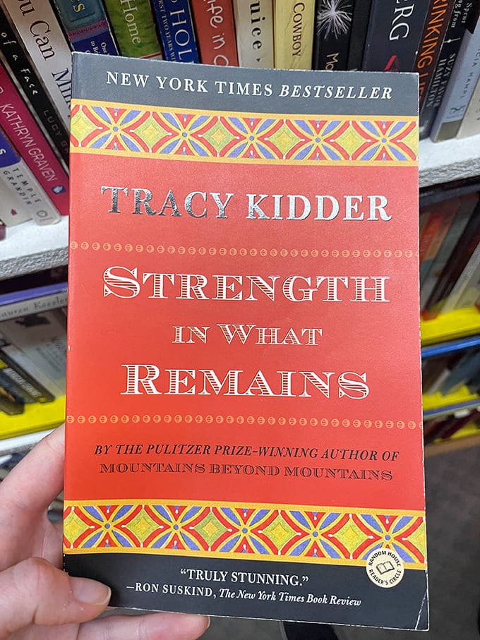 Tracy Kidder's powerful narrative proves that truth can be just as compelling as any fiction when told by a master.