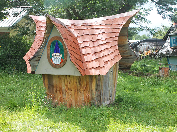 This uniquely shaped roof seems to ripple like fabric, showcasing the extraordinary craftsmanship behind these miniature marvels.