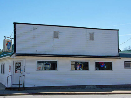 This Charming Small Town Might Just Be The Antiquing Capital Of Wisconsin