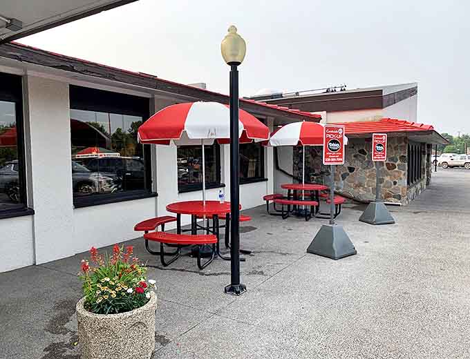 The outdoor seating area – where Minnesotans celebrate the three weeks of summer with the enthusiasm of people who endure nine months of winter.