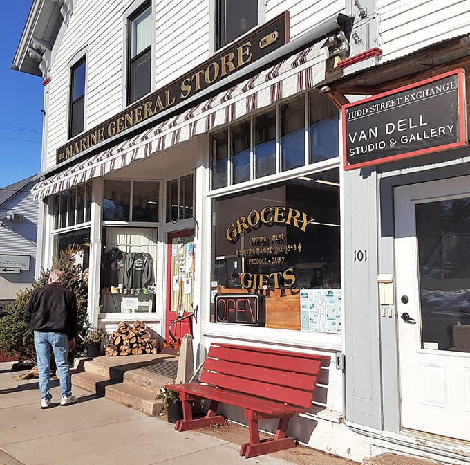 15. outside gen store