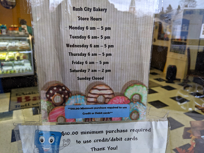 Store hours posted on the door &ndash; arrive early if you want the best selection, especially on Saturday mornings!