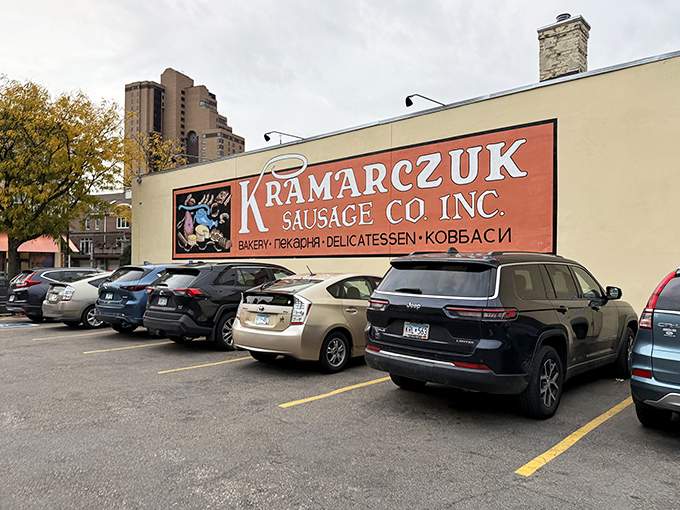 The parking lot tells the story &ndash; locals and tourists alike make the pilgrimage to this Minneapolis institution for a taste of tradition.
