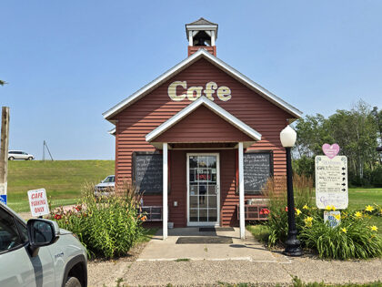 This Middle-Of-Nowhere Restaurant In Minnesota Will Give You The Best ...