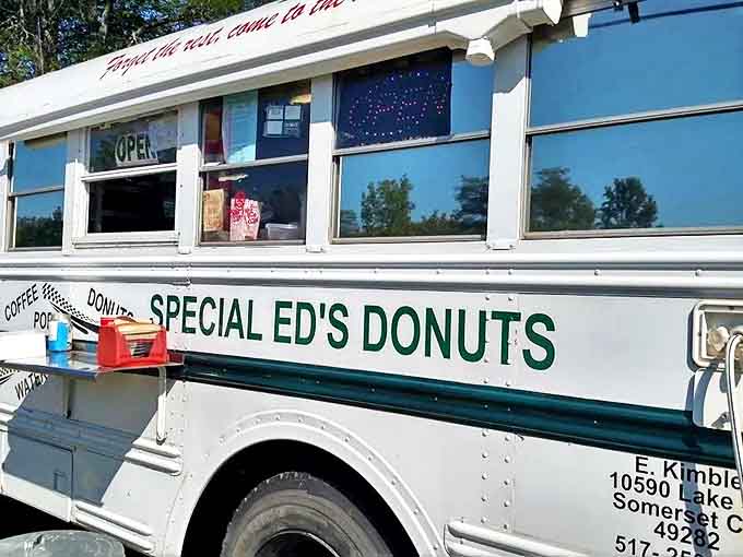 The white chariot of pastry dreams – where Michigan locals line up for their weekend sugar fix.