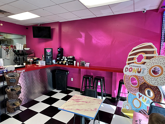 Interior: Hot pink walls and checkerboard floors create a rock-and-roll vibe where calories don't count and breakfast dreams come true.