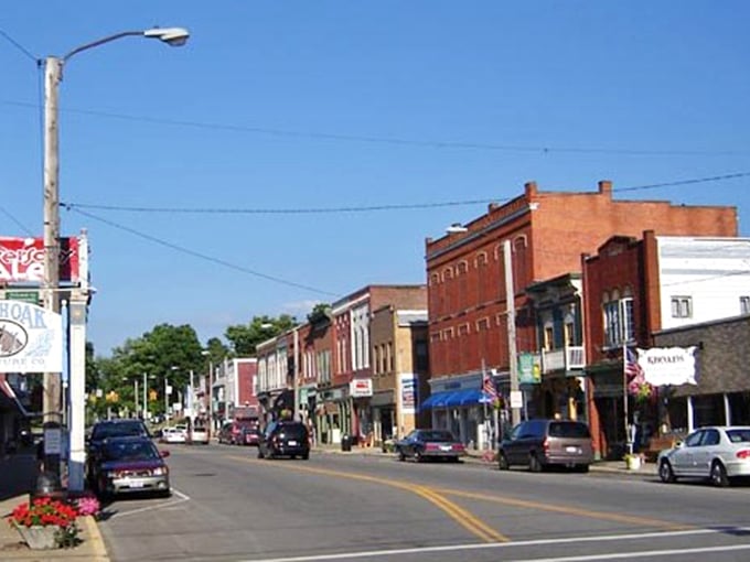 Main Street whispers stories of yesteryear while offering modern delights &ndash; the perfect blend of nostalgia and necessary caffeine sources.