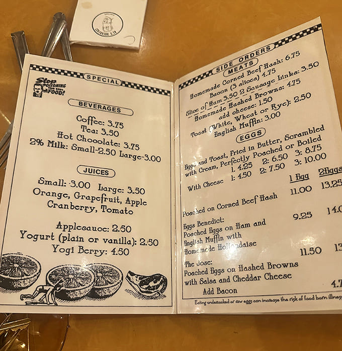 Al's straightforward menu doesn't need fancy descriptions – these breakfast classics have been perfected over decades of dedicated pancake craftsmanship.