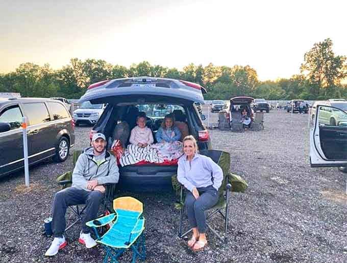Families create cozy viewing nests in SUV trunks, complete with pillows and blankets &ndash; drive-in veterans know comfort is key to the experience.