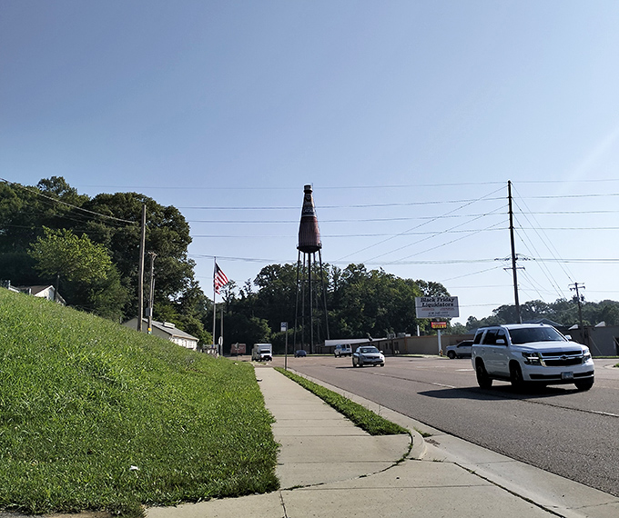 From this angle, you can almost hear the bottle whispering, "Pull over and take a picture&mdash;your friends will never believe this without evidence."