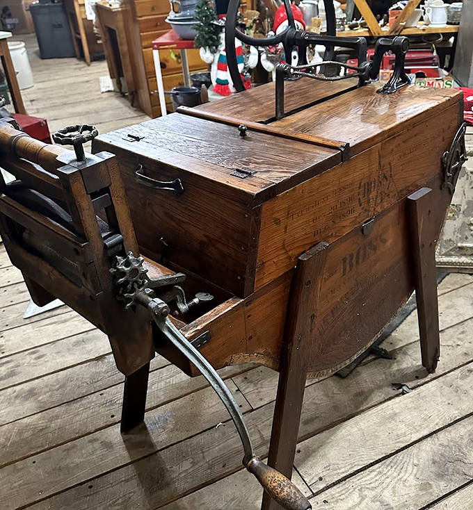 Before spin cycles and delicate settings, there was this beauty &ndash; a hand-cranked washing machine that turned laundry day into an upper body workout.
