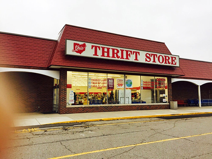 That classic thrift store facade practically whispers "come find something you didn't know you needed" in the most persuasive way possible.