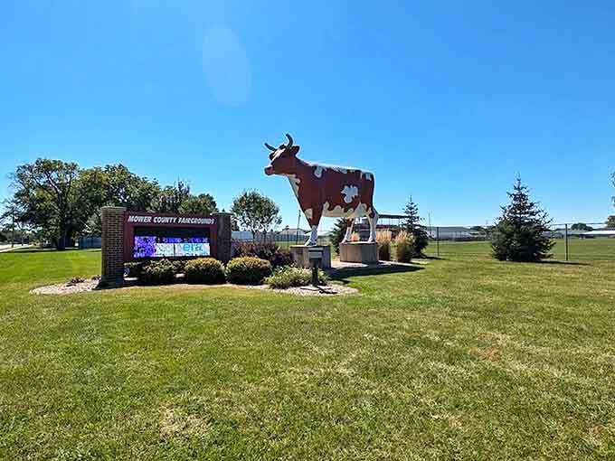 Against a perfect blue Minnesota sky, Buffy's silhouette creates the ultimate roadside photo opportunity for passing travelers.