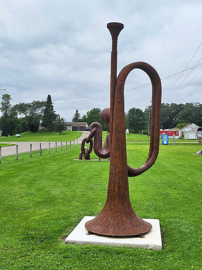 The trumpet stands ready to play a fanfare to the Minnesota skies. If only we could find a musician tall enough to reach it!