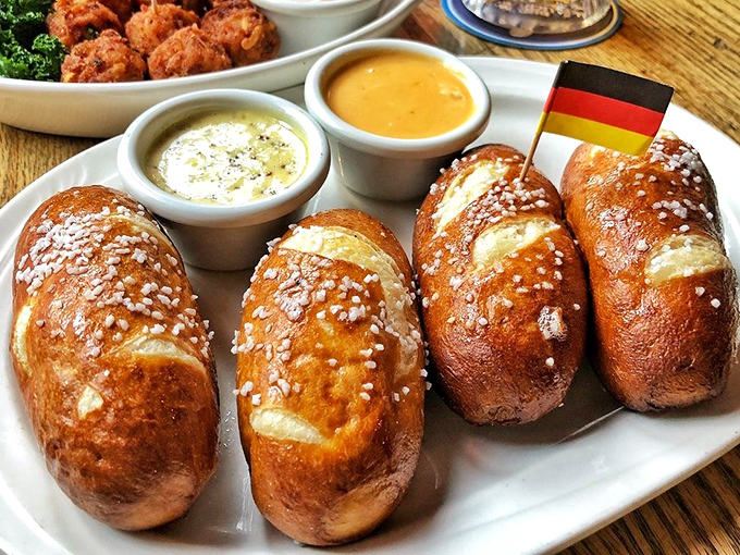 Pretzel bread sticks: For those who prefer their carbs in "portion-controlled" form. Who are we kidding? You'll order seconds.
