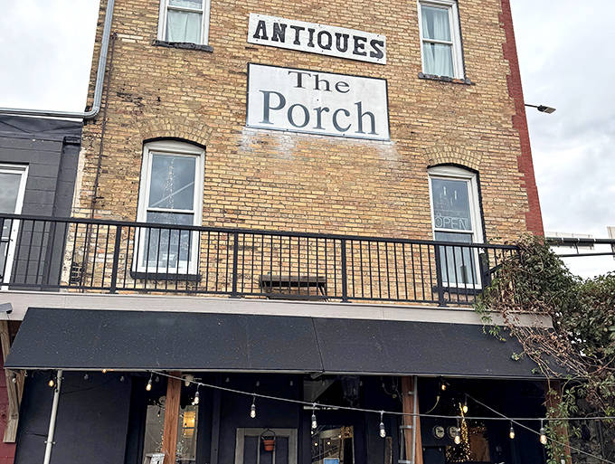 The Porch combines vintage charm with modern aesthetics in a historic building that feels like stepping into your stylish friend's dream home.