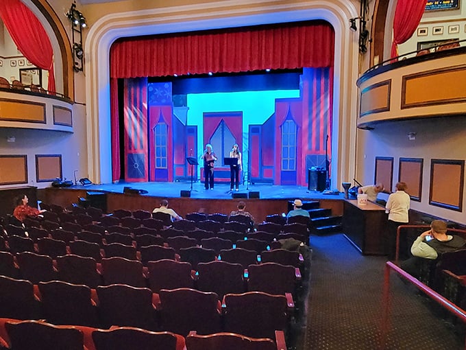 From the audience perspective, the theater reveals its intimate grandeur—close enough to see every expression, yet grand enough to inspire awe.