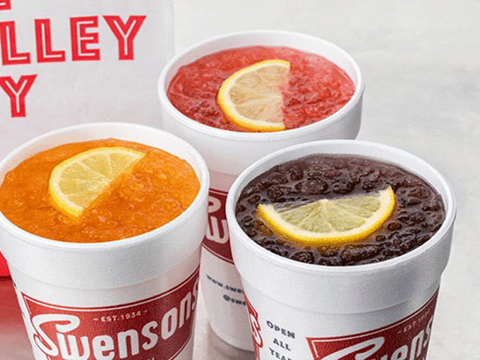 Fruit Slushies: California-style fruit drinks with that signature lemon slice &ndash; not quite a slush, not quite a soda, but entirely refreshing.