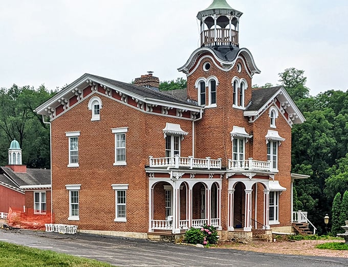 The Ulysses S. Grant Home stands proudly as a brick-and-mortar testament to the town's presidential connections.