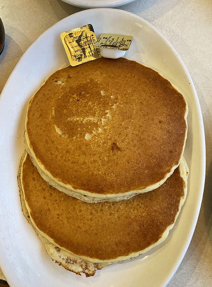 Pancakes so perfectly golden they make you wonder if the cook has some sort of pancake sixth sense &ndash; the mark of diner greatness.