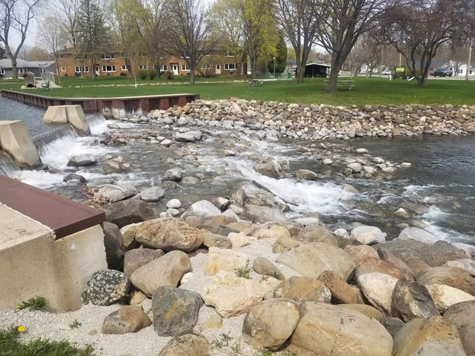 The Fox River flows gently through Montello, providing additional recreational opportunities just minutes from the park.