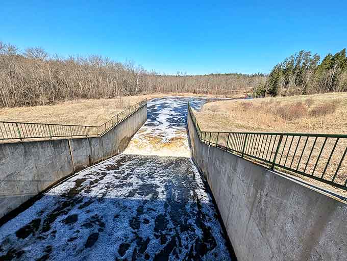 8. hayes lake state park dam spillway