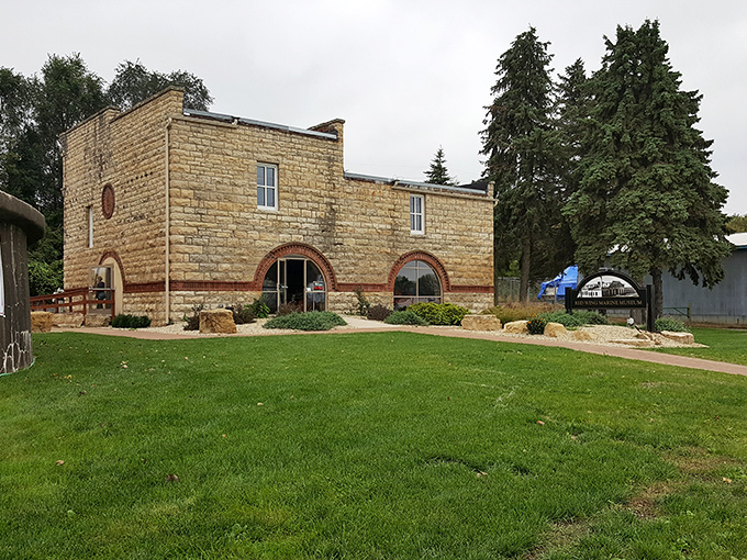 Red Wing Marine Museum's distinctive limestone building houses fascinating exhibits chronicling the town's rich history of Mississippi River boatbuilding.