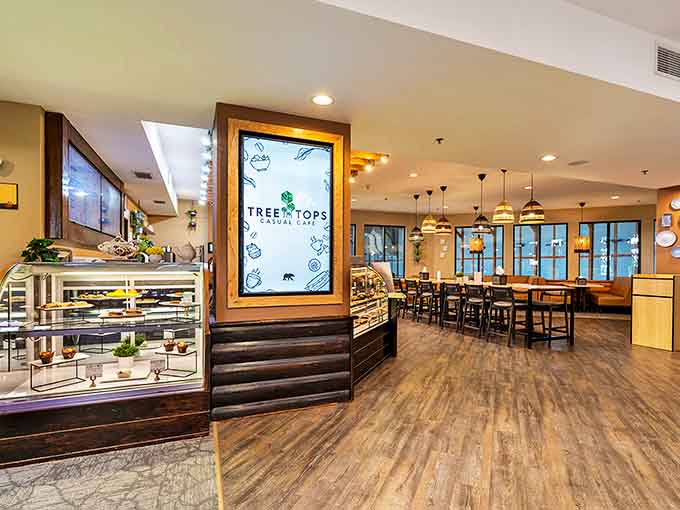 The Tree Tops Caf&eacute; offers a welcome respite from waterpark activities when hunger strikes or you simply need a caffeine infusion.